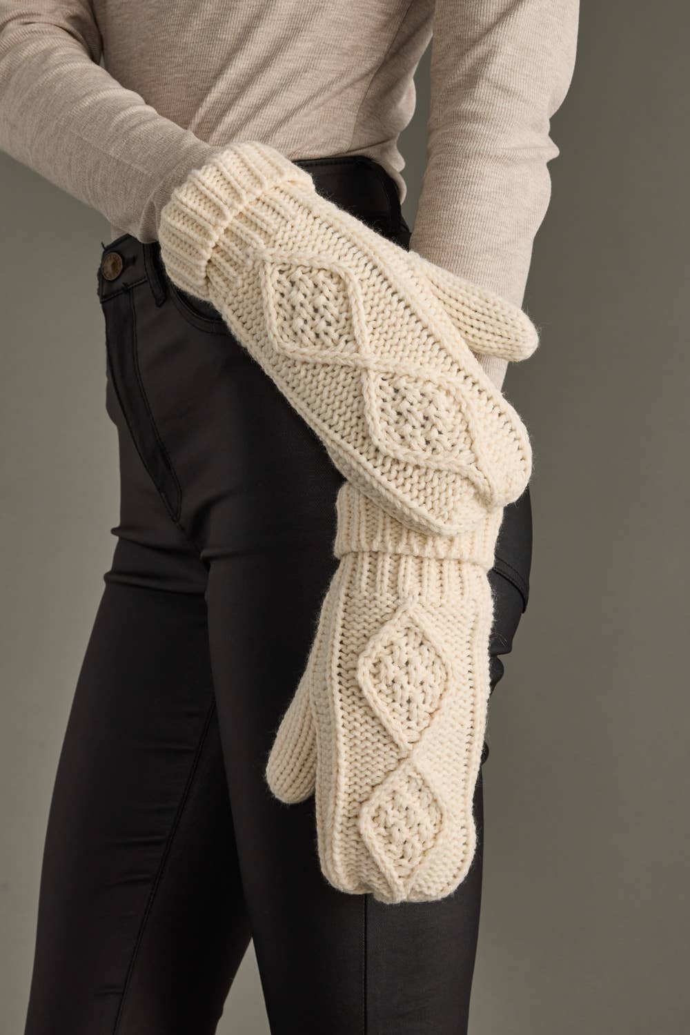 Beige Cable Knit Mittens – Style Lust Shop